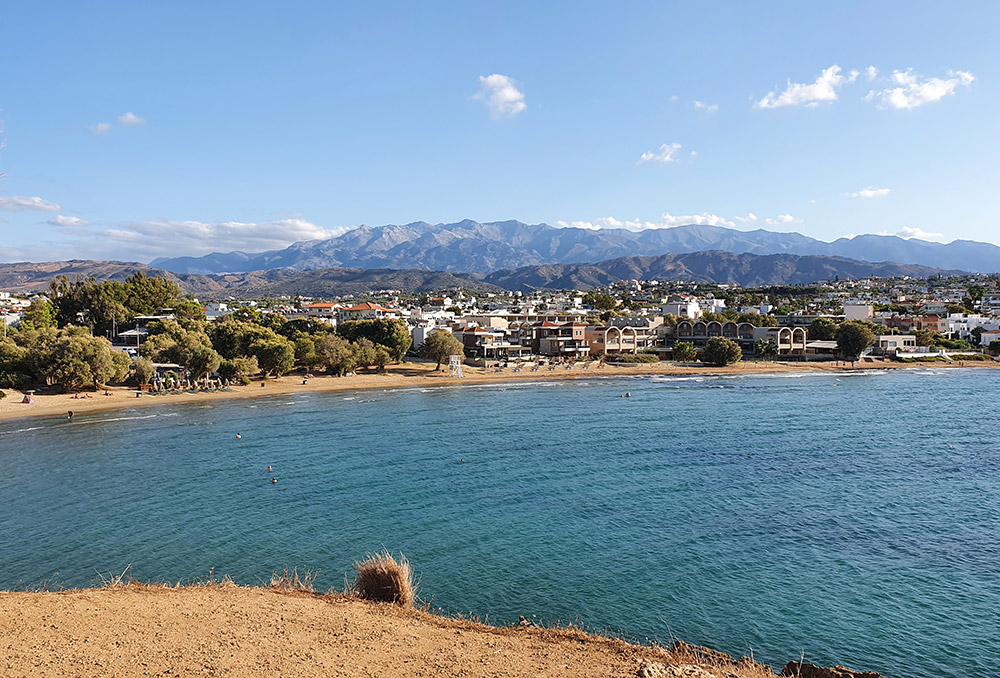 Kato Daratso at Western Crete. Hotels & Information. Travel Guide