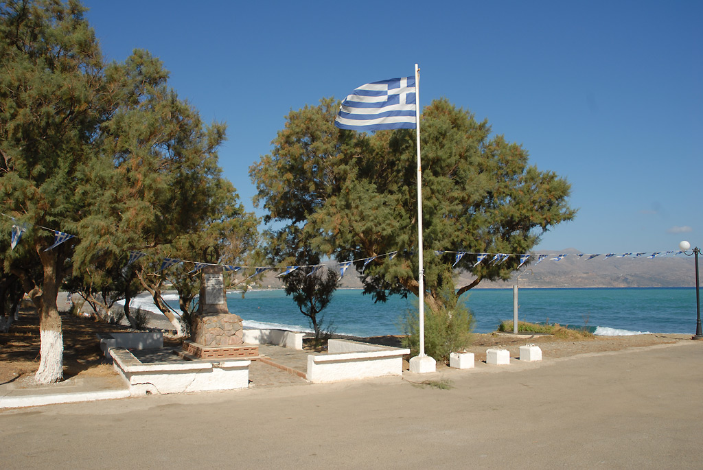 Tavronitis im Westen Kretas. Hotels, Informationen und Fotos