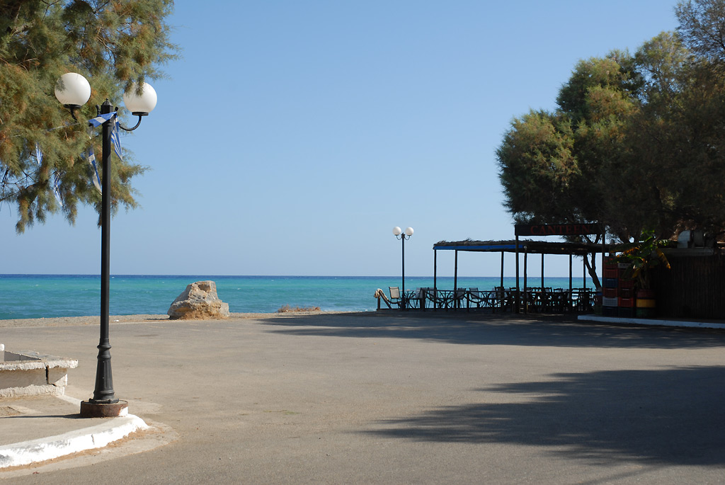 Tavronitis im Westen Kretas. Hotels, Informationen und Fotos