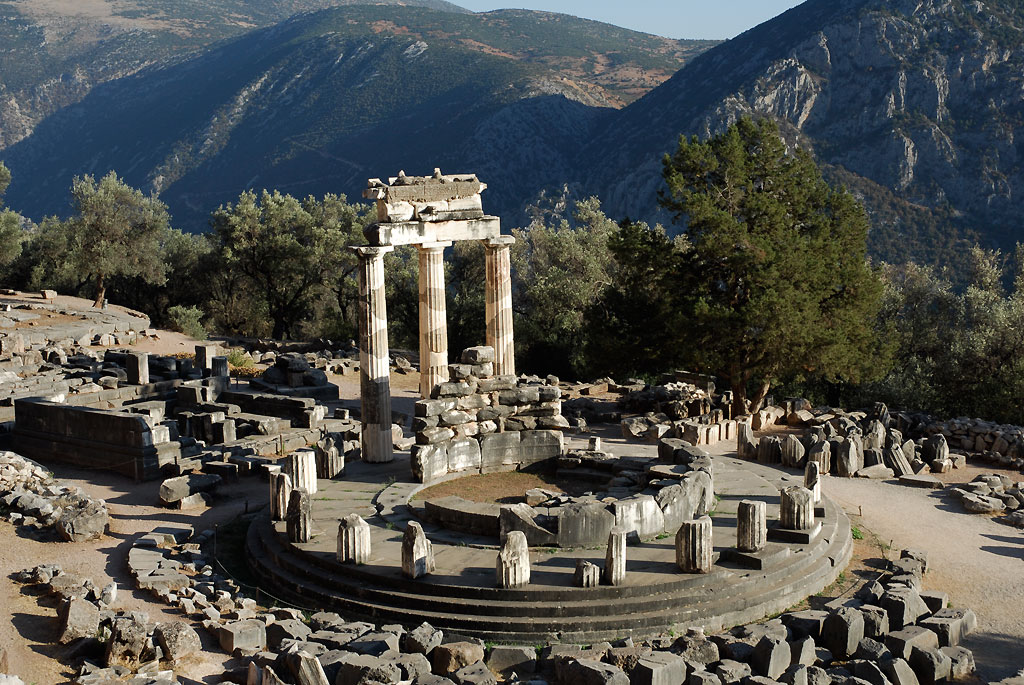 Delphi. Karte, Infos, Fotos und Tipps
